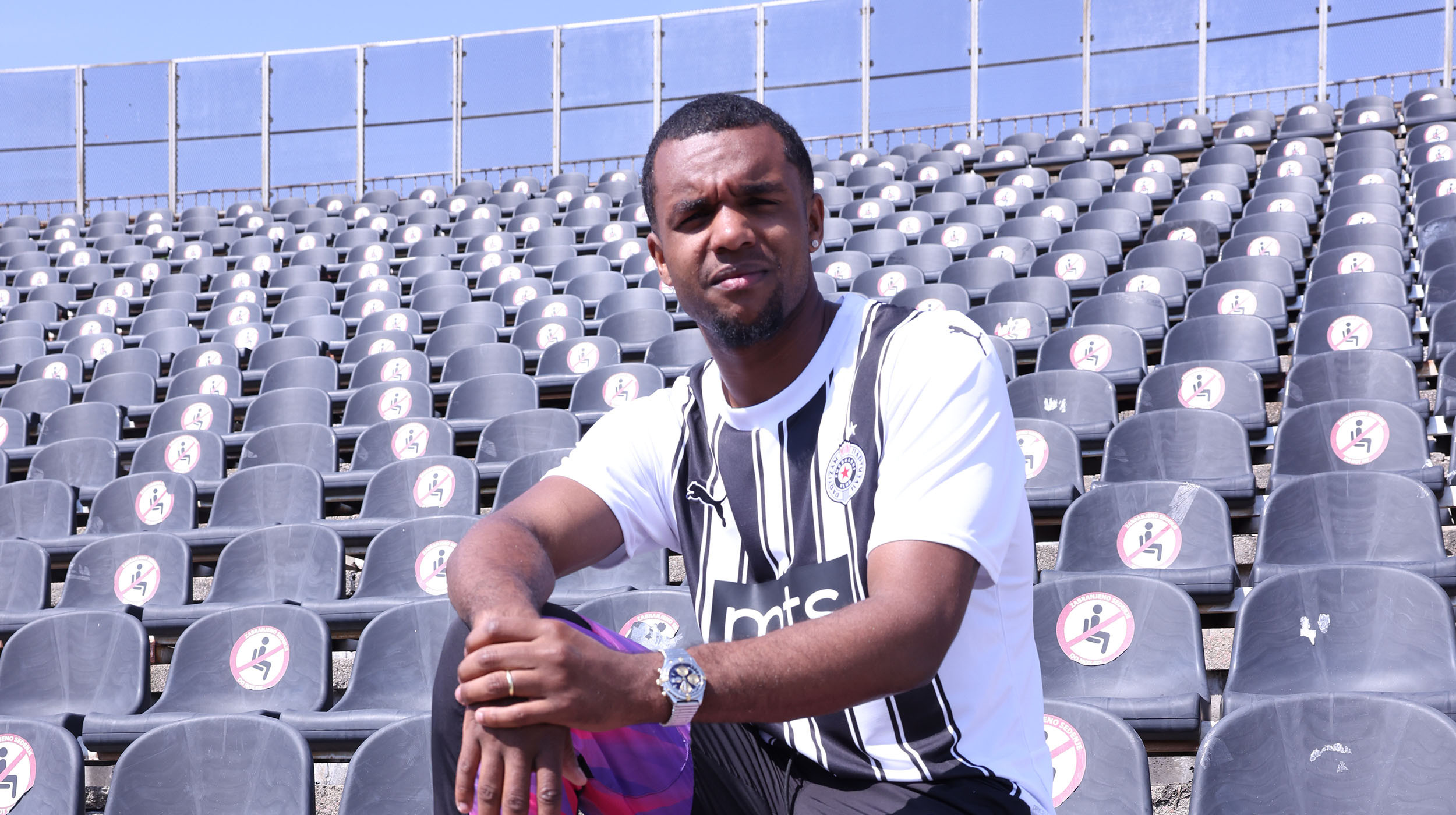 Newcomer Medina interviewed